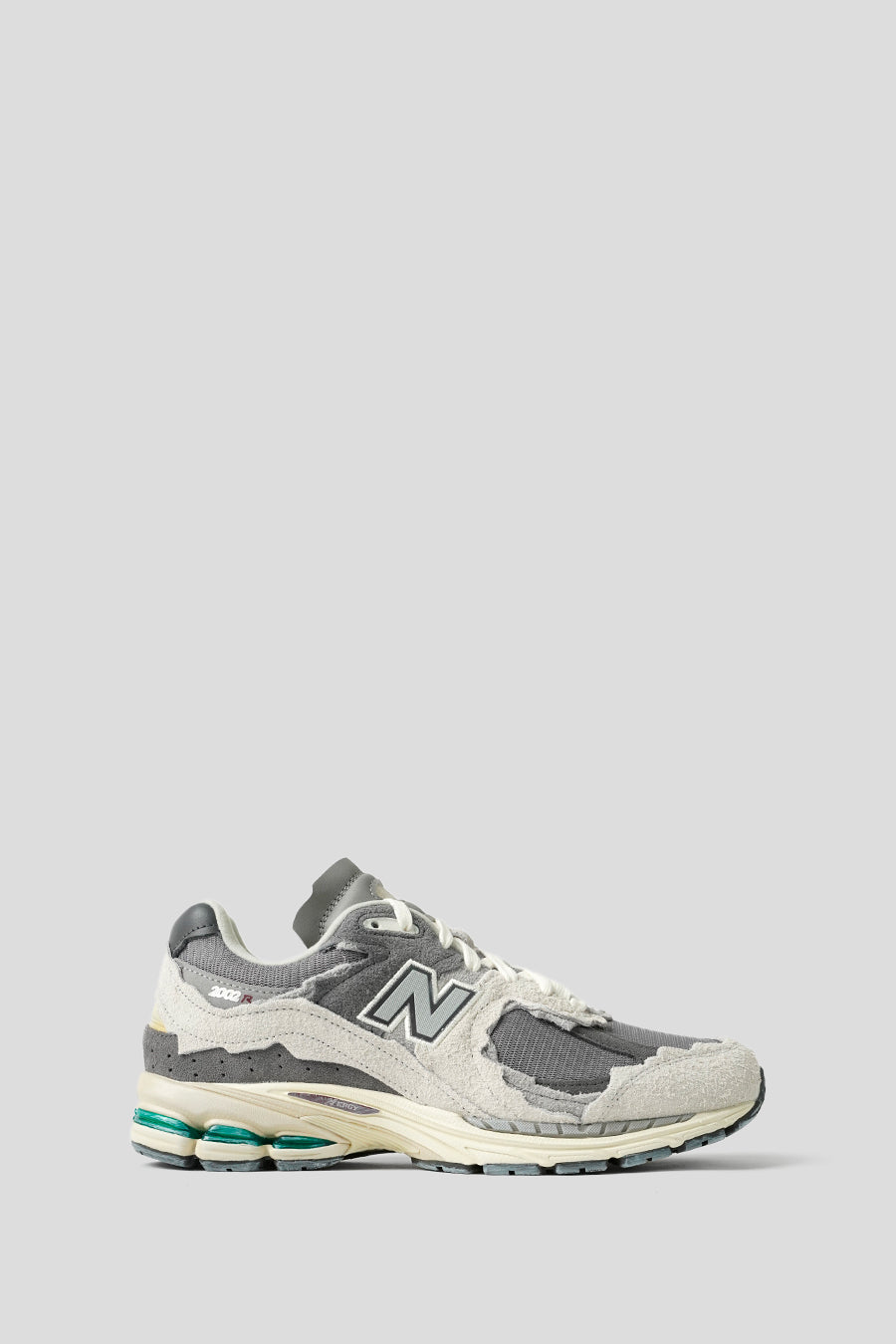 NEW BALANCE - RAIN CLOUD AND MAGNET 2002RDA SNEAKERS – LE LABO STORE