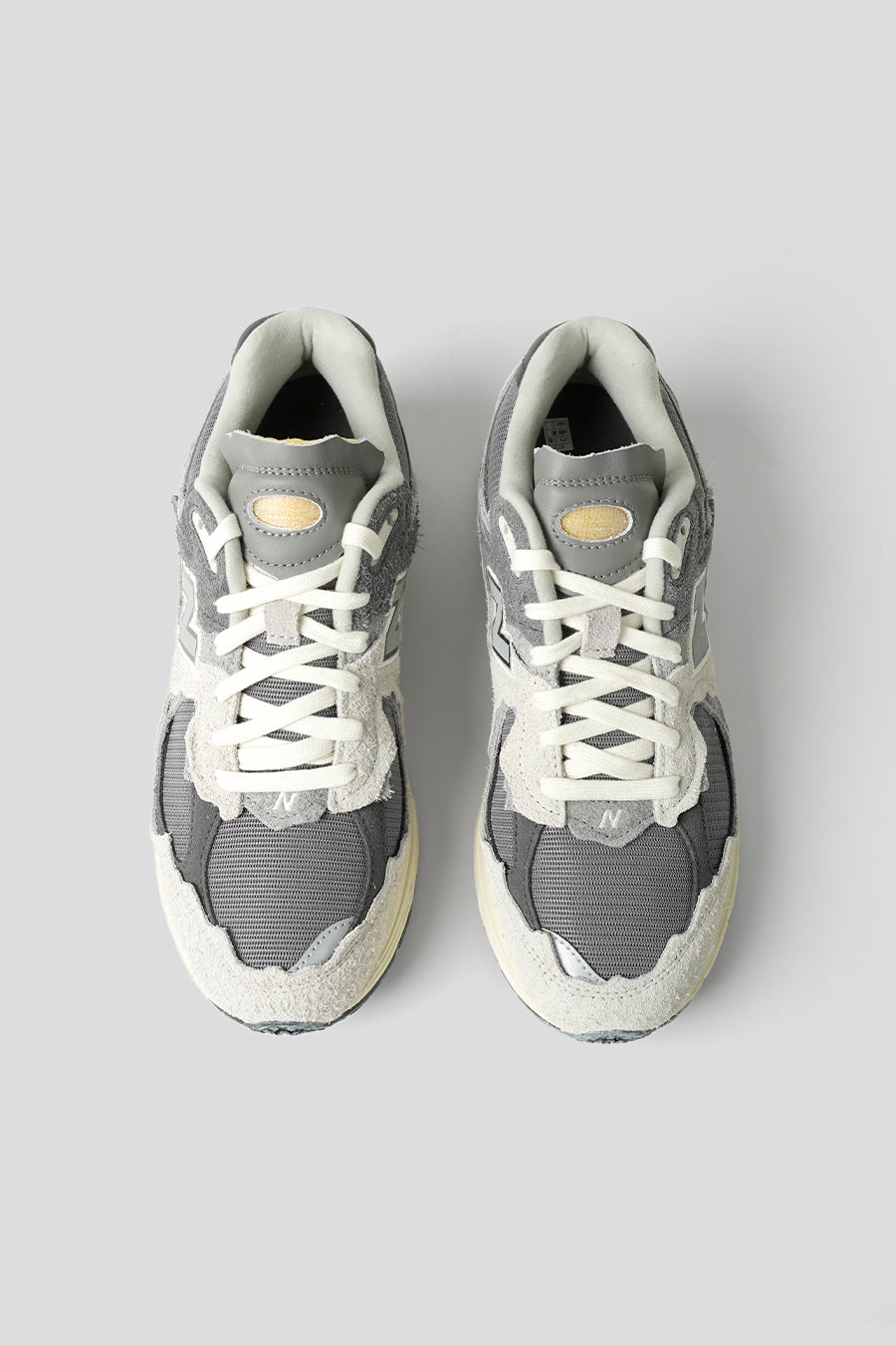 NEW BALANCE - RAIN CLOUD AND MAGNET 2002RDA SNEAKERS – LE LABO STORE