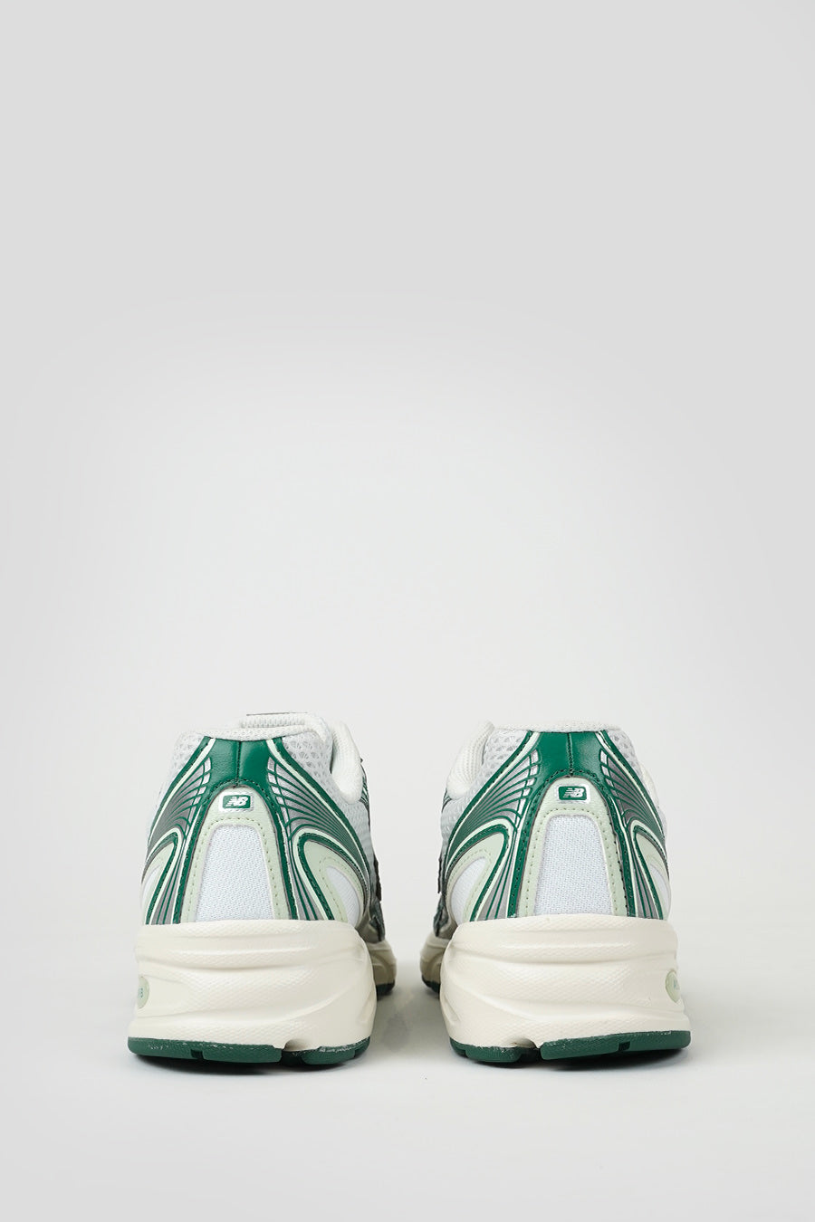 NEW BALANCE - WHITE AND MARSH GREEN 740 SNEAKERS – LE LABO STORE